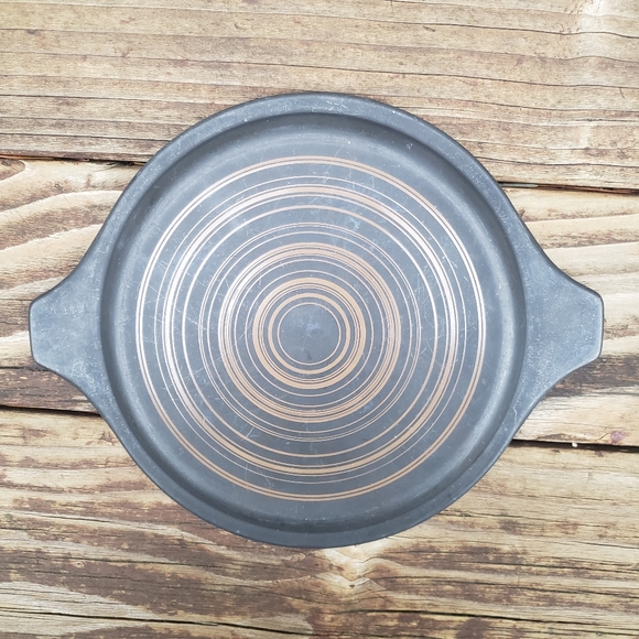 Pyrex | Kitchen | 2 Vintage Pyrex Terra Matte Black Brown Scrolled ...